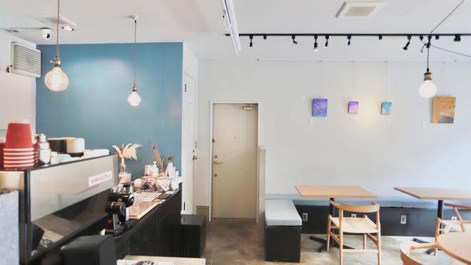 三軒茶屋の白を基調としたおしゃれなカフェを貸し切りでの写真19