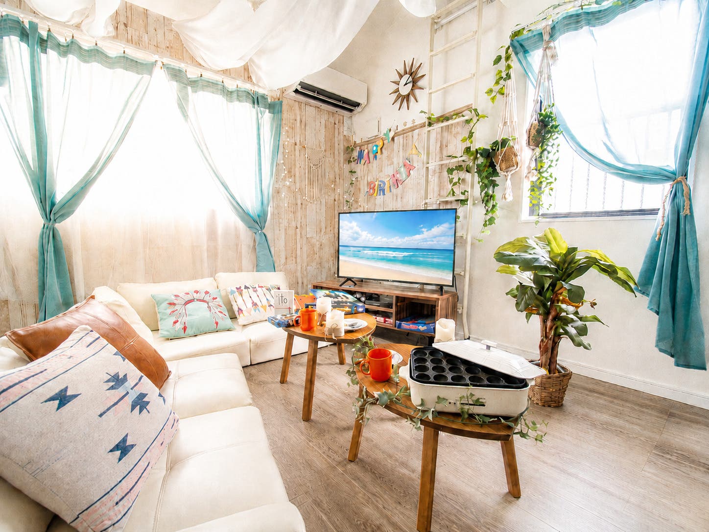 【ゆったり⚽️W杯観戦】ラゾーナ2分🚶‍♂️新品ソファー✨ゆったりロフト・令和築♪🏠スイッチ🎮女子会｜パーティーデート_Cの写真1