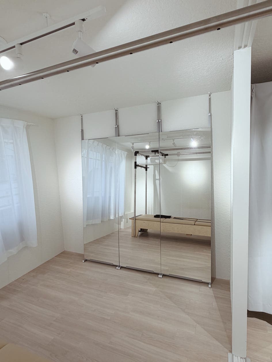 【外苑前駅3分×マシンピラティスレンタルスタジオ/25㎡で広々】駅近 備品充実 木目調 清潔感のあるプライベートスタジオの写真27