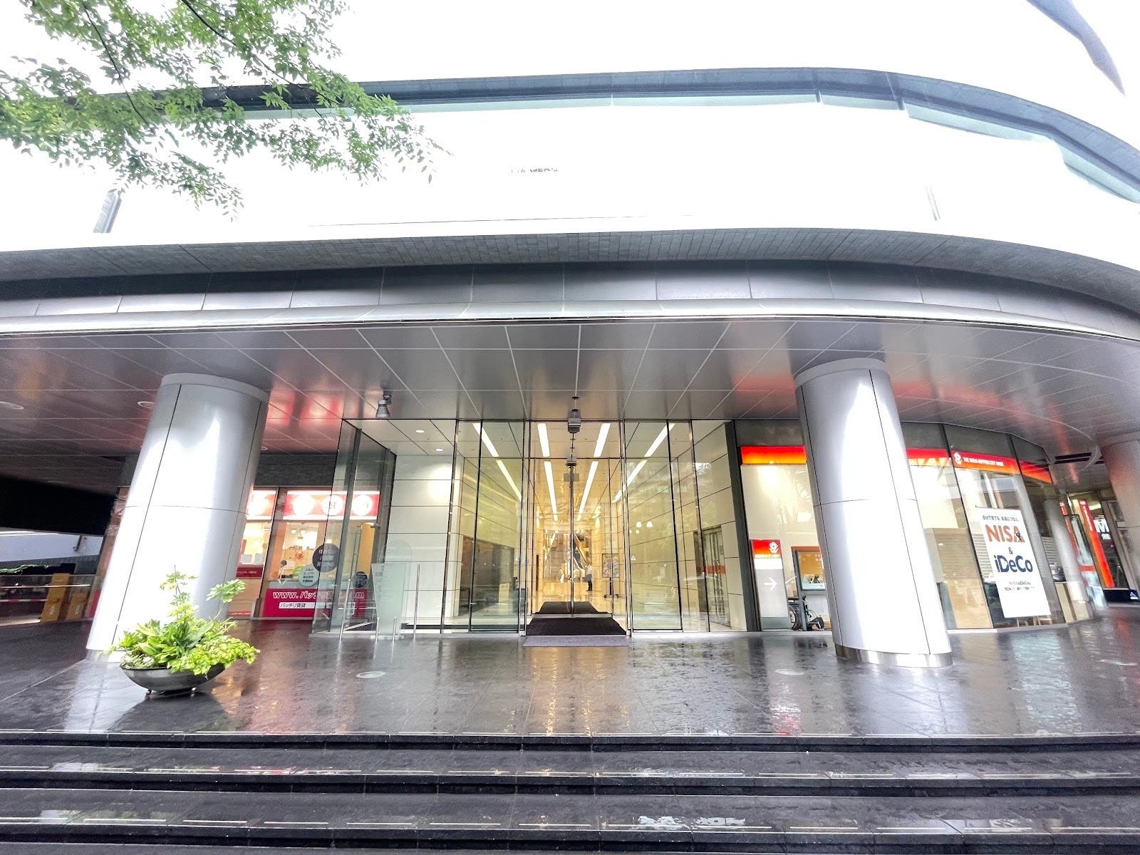 ＜SpemaBOX_キャナルシティ・ビジネスセンタービルNo.1＞1人用個室🚪Wi-Fi📶電源🔌モニター🖥️テレワークの写真7