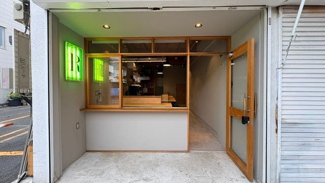祐天寺駅徒歩3分1F路面店。飲食店営業可能なポップアップストア。の写真1