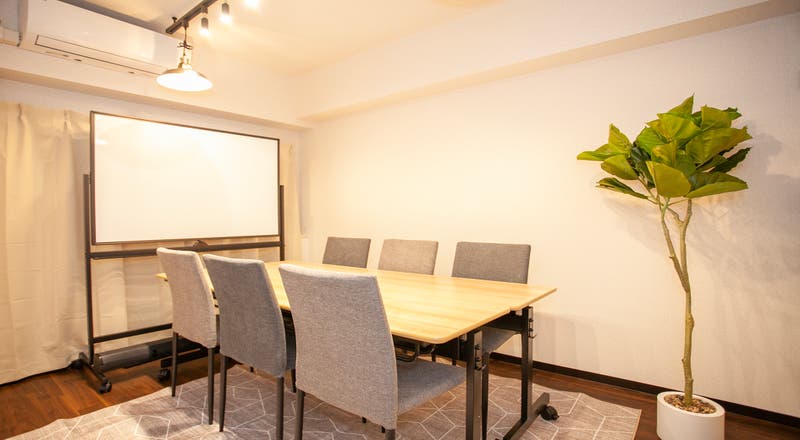 綺麗・安い・快適な会議室です！様々な用途にご利用いただけます