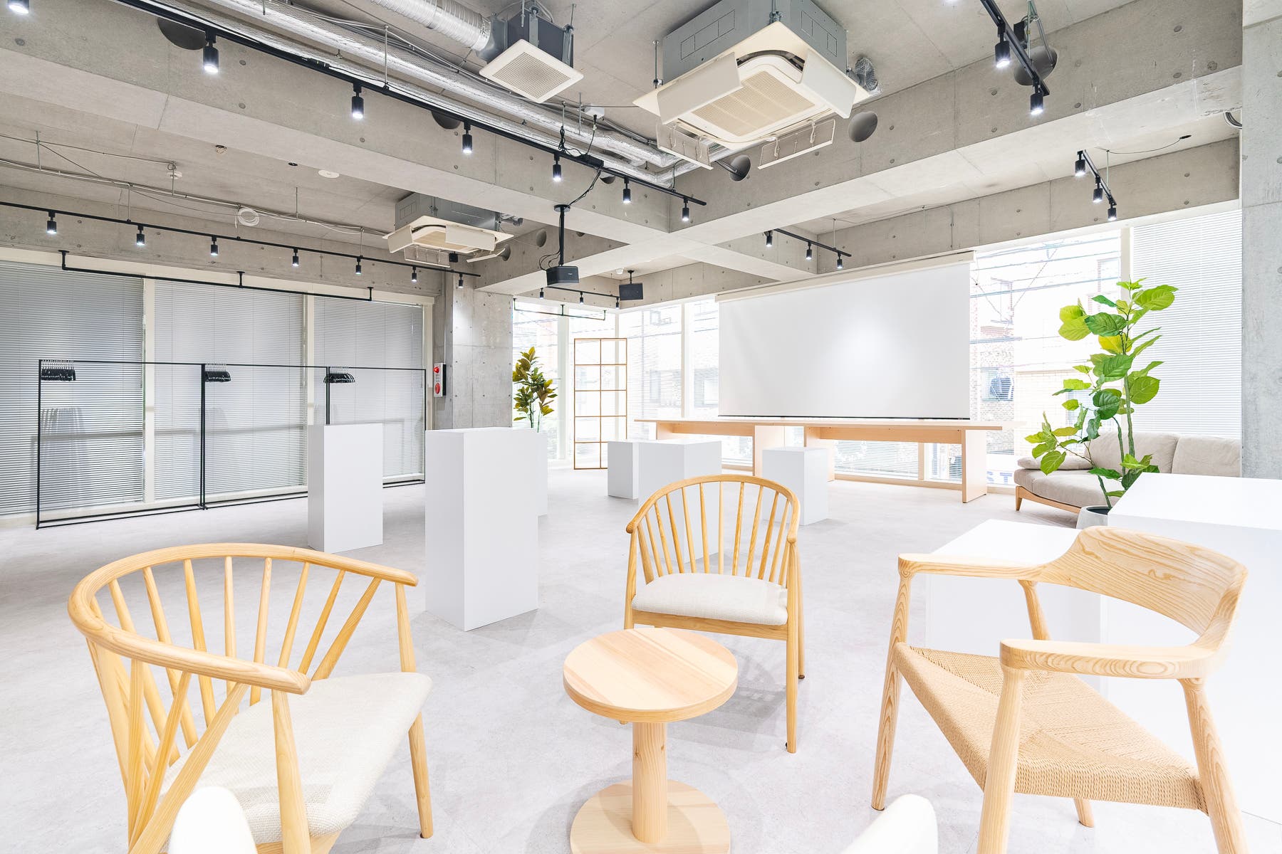 スペモ🌿下北沢駅徒歩5分🚶‍♀️自然光たっぷり✨展示会・ポップアップ・撮影に最適❗️864_POPUP下北沢の写真1