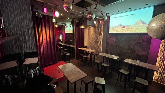 恵比寿2分🚶♀️124名着席可能🪑大規模パーティ🥳撮影にも🎥itO Amusement lounge 貸切プランの写真1