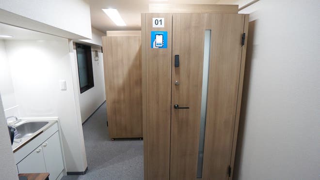 <BIZ DESK 新横浜No.3>1人用個室🚪ナノイー発生機✨Wi-Fi📶電源🔌モニター🖥️テレワーク/Web会議の写真5