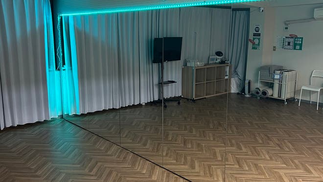 🌟いつでもお得に使える価格🌟【横浜エリア|天王町駅6分】ダンス・ヨガ・楽器演奏等におすすめ👍37㎡広々空間♪大型鏡設置の写真4