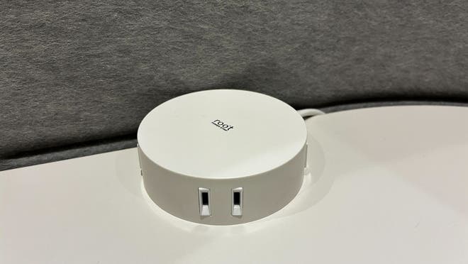 【那覇市/旭橋駅徒歩2分】1名用半個室_Booth03/電源・Wi-Fi・web会議OK(イヤホン着用)の写真3