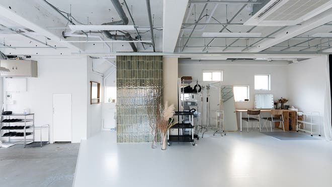 ✨NEW OPEN✨ 白空間と無骨なモルタル空間が共存する、倉庫リノベ撮影スタジオ|東陽町徒歩7分の写真8