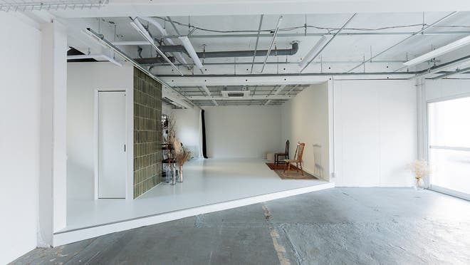 ✨NEW OPEN✨ 白空間と無骨なモルタル空間が共存する、倉庫リノベ撮影スタジオ|東陽町徒歩7分の写真4