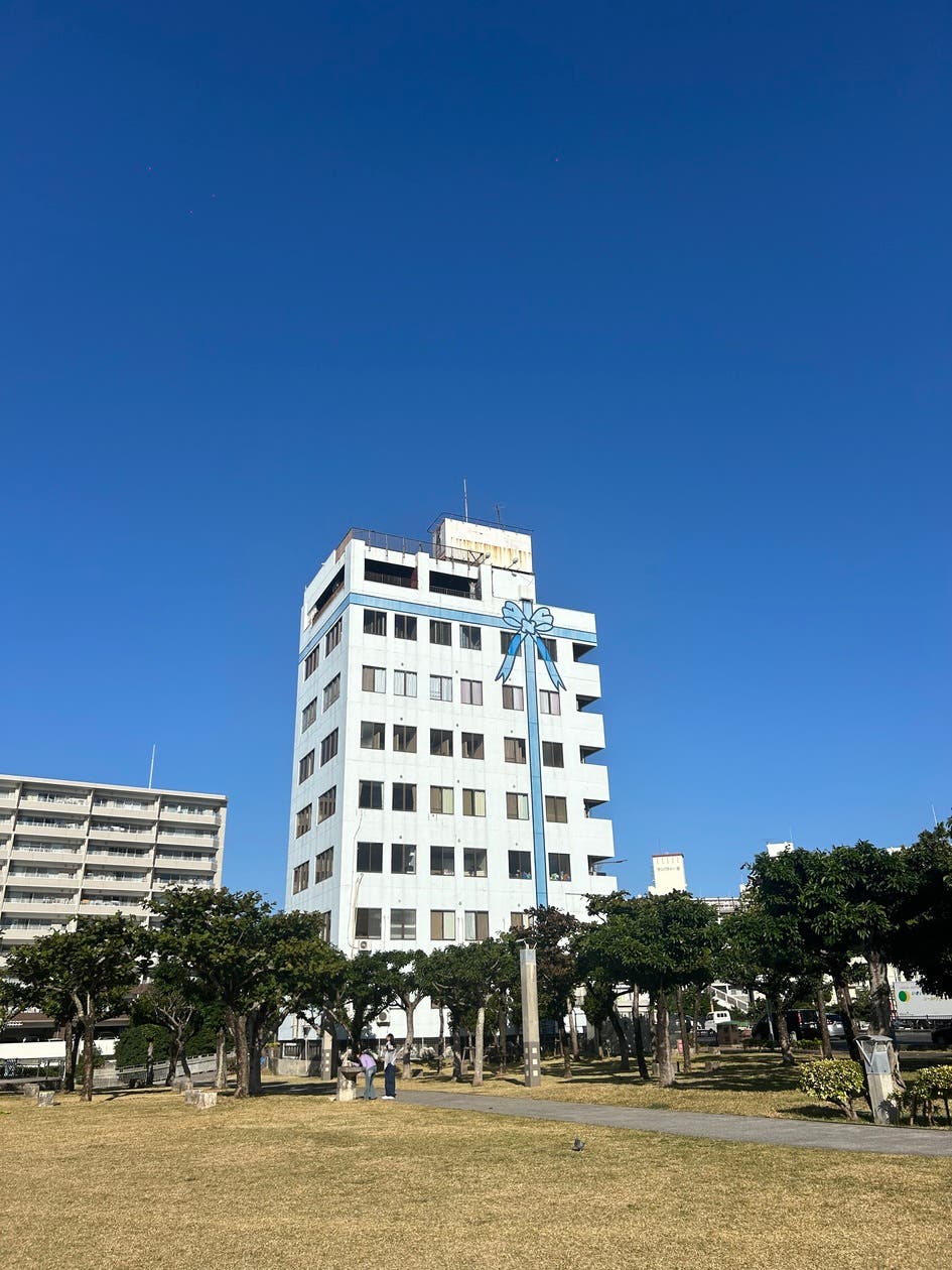 那覇市とまりん徒歩1分の白ホリ フォトスタジオの写真4