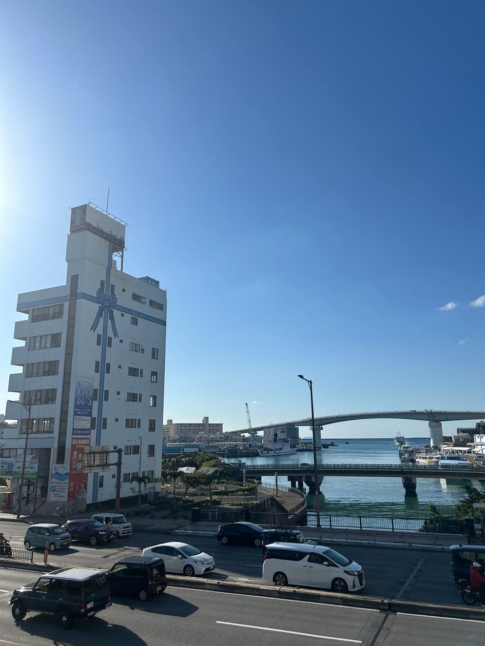 那覇市とまりん徒歩1分の白ホリ フォトスタジオの写真5