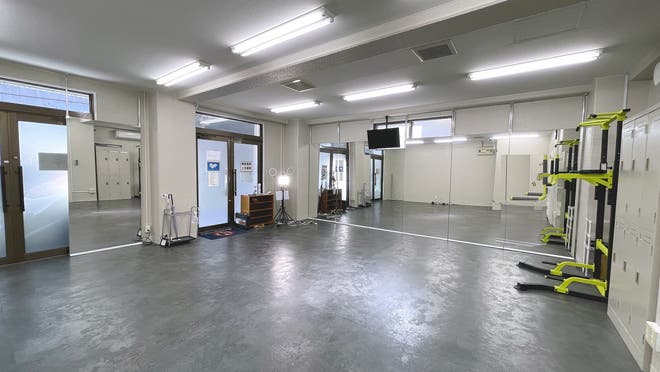 駅ちか(小倉駅徒歩6分)ダンス特化のレンタルスタジオ☆ダンスやヨガ教室に最適です☆24時間営業♪の写真1
