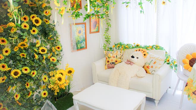 要町駅徒歩4分の可愛いレンタルスペース♡黄色のひまわりのお部屋🌻ポートレート撮影🤍コスプレ🤍推し活🤍女子会の写真2