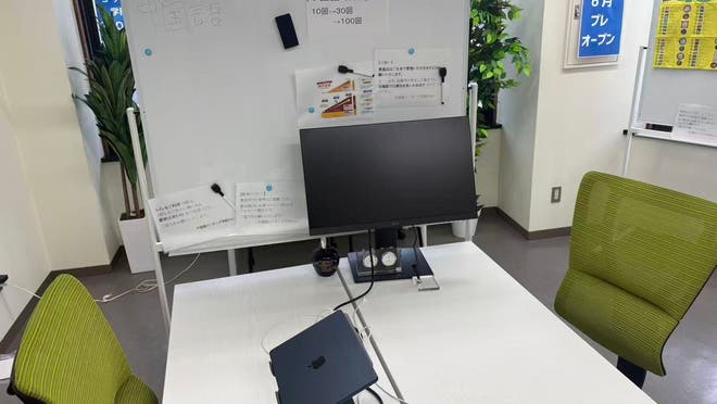 中国語教室の自習室(勉強や作業用目的ならOK)の写真3