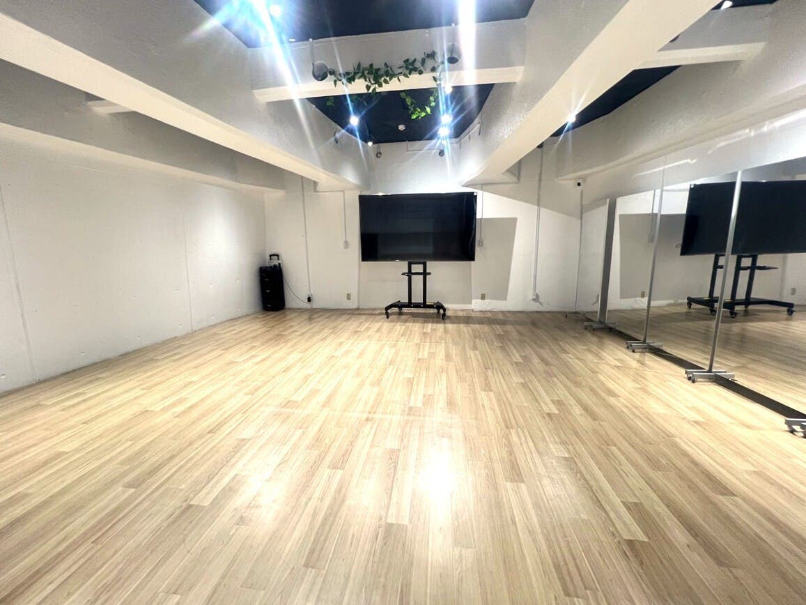 【A－202】24時間利用OK！ダンス・演劇・楽器練習・配信・リハーサル・フィットネス最適！【SMOOTH全自動入退室システム】の写真3