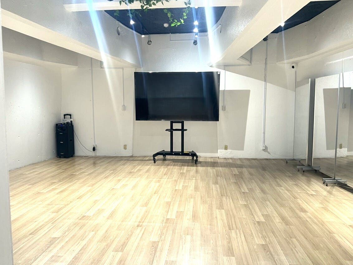 【B－202】24時間利用OK！ダンス・演劇・楽器練習・配信・リハーサル・フィットネス最適！SMOOTH全自動入退室システムの写真9