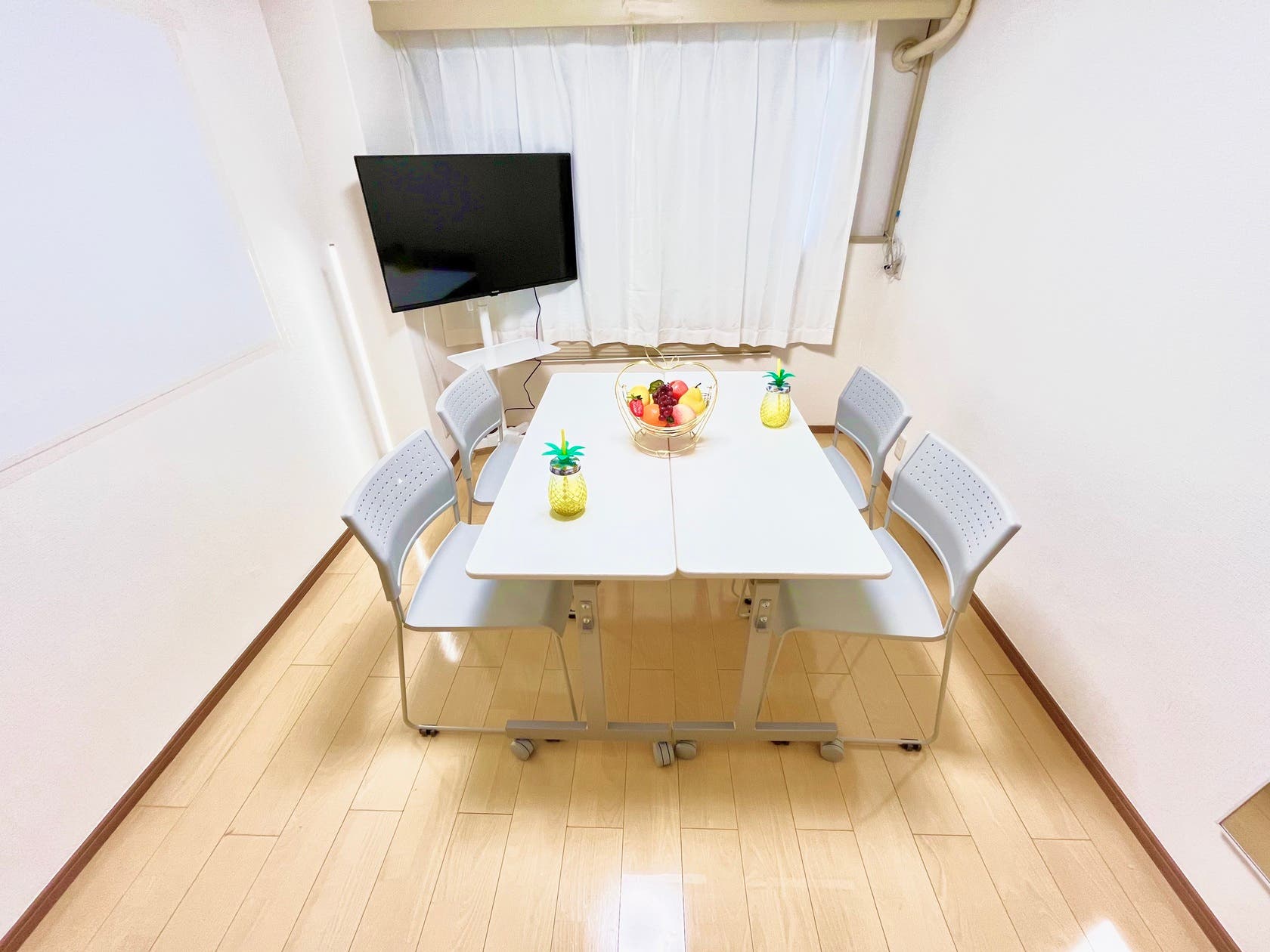 ＜さくらんぼスペース 御茶ノ水駅前＞⭐️ちょうどいい料金 ⭐️ 駅近なのに静か ⭐️プライベート確保の写真1
