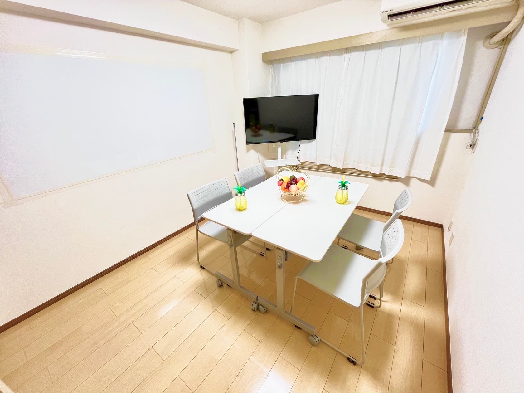 ＜さくらんぼスペース 御茶ノ水駅前＞⭐️ちょうどいい料金 ⭐️ 駅近なのに静か ⭐️プライベート確保の写真2