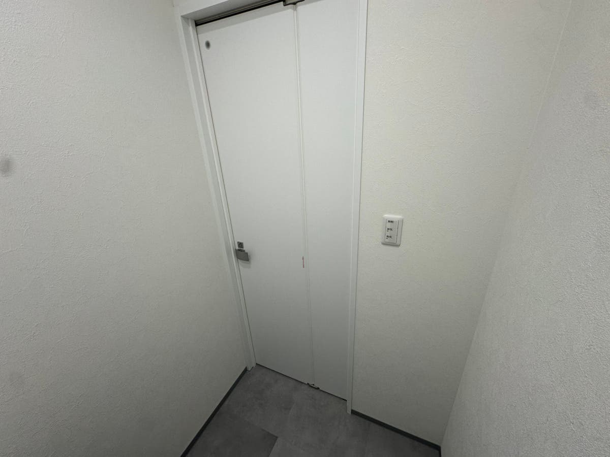 【元町・中華街駅徒歩1分】1名利用向け完全個室 No.9の写真3