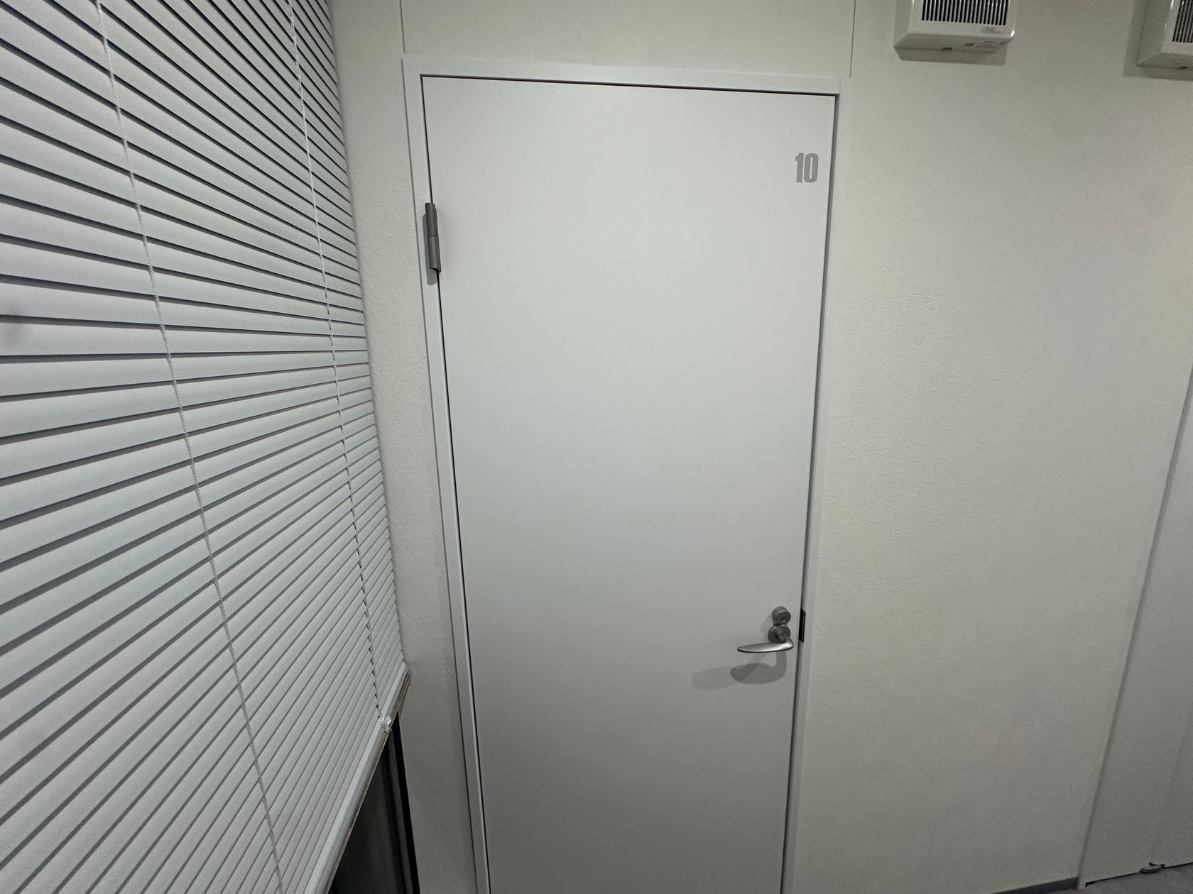 【元町・中華街駅徒歩1分】1名利用向け完全個室 No.10の写真4