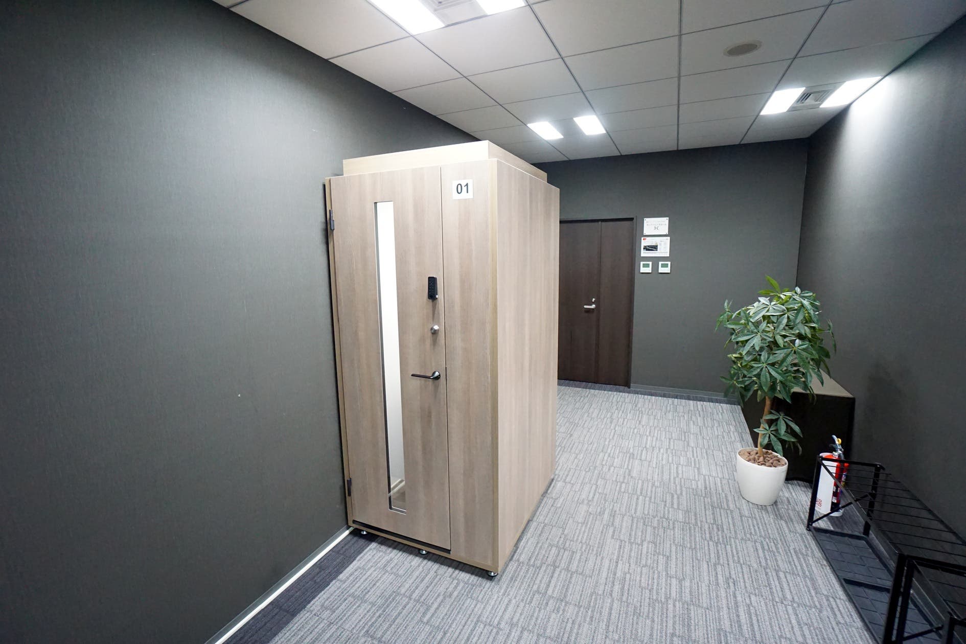 ＜TKPビズ BOX ガーデンシティPREMIUM秋葉原No.1＞1人用個室🚪光回線Wi-Fi📶電源🔌テレワークの写真5