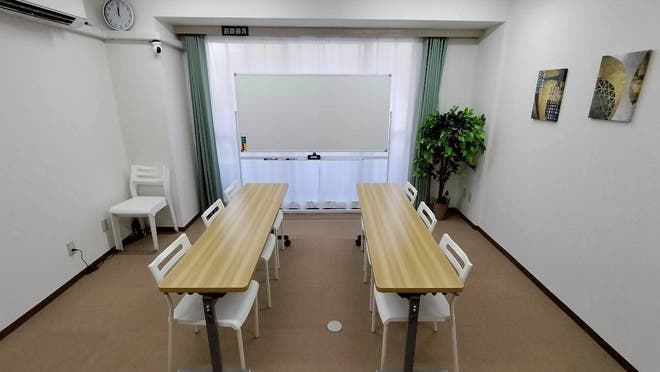 New🌟JR四ツ谷駅徒歩4分🚃最適12名(最大16名)会議/ボードゲーム/勉強会/作業/控室/高速Wi-Fi/プロジェクターの写真4