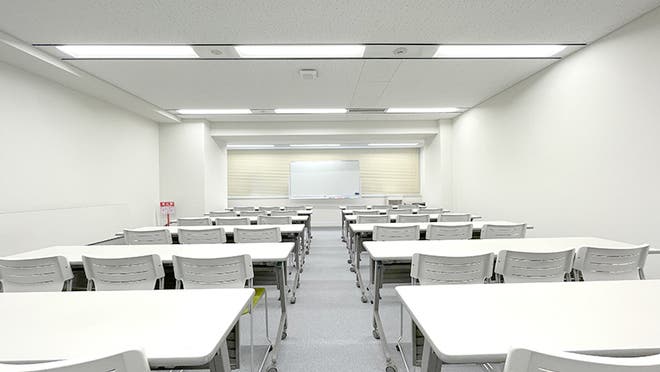【ビジョンセンター市ヶ谷駅前】502の写真1