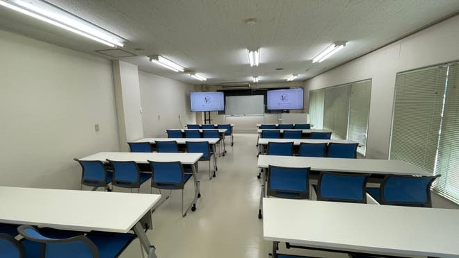 最大34名対応|会議・研修・セミナーに最適な貸し会議室の写真2