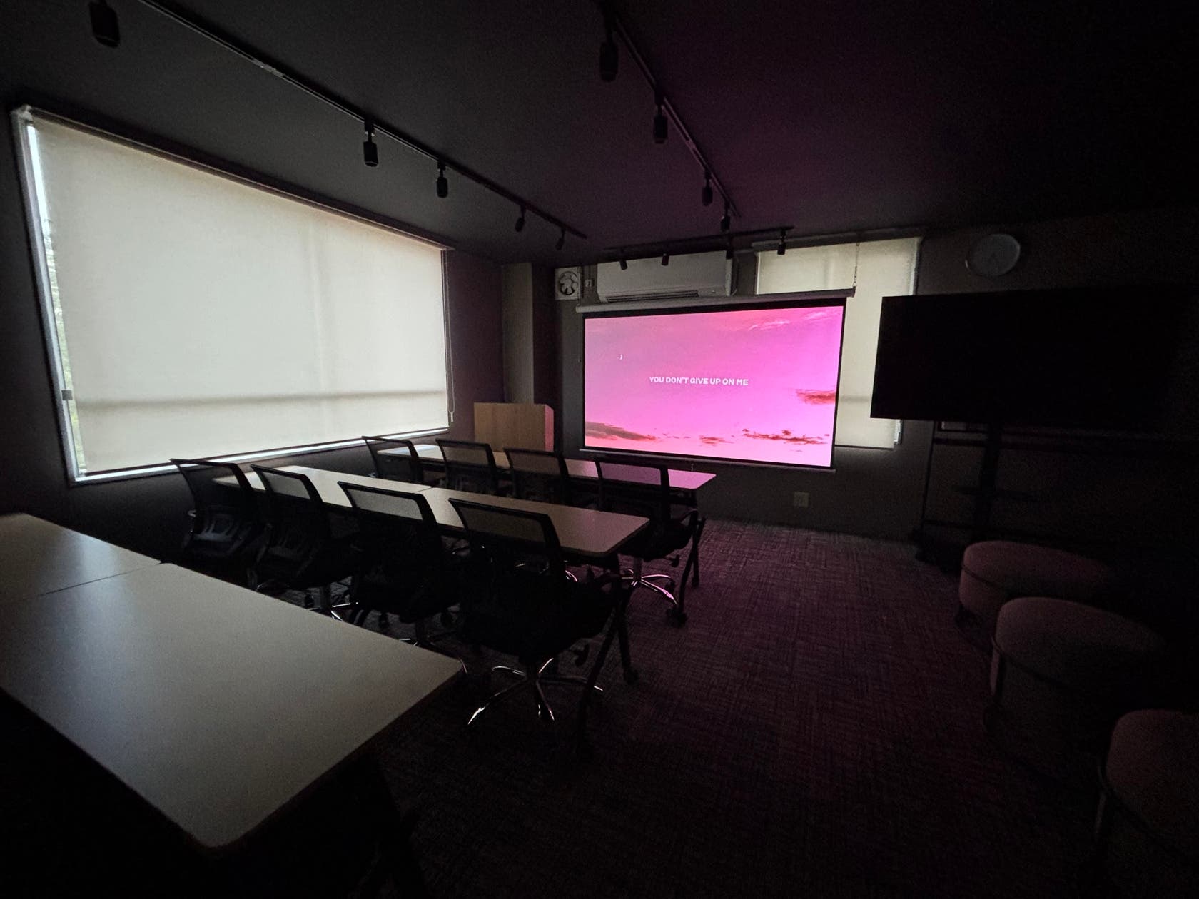 スペモ🏘️駅近✨会議🏢飲み会🍻サテライトオフィス💻撮影🎥セミナー⌨️882_SpemoLOUNGE人形町の写真7