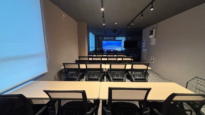 スペモ🏘️駅近✨会議🏢飲み会🍻サテライトオフィス💻撮影🎥セミナー⌨️882_SpemoLOUNGE人形町の写真3