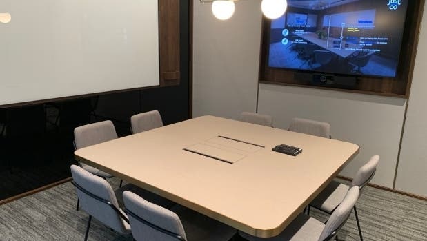 新宿駅直結 Just Conquer会議室 会議・商談・打ち合わせにおすすめの写真1