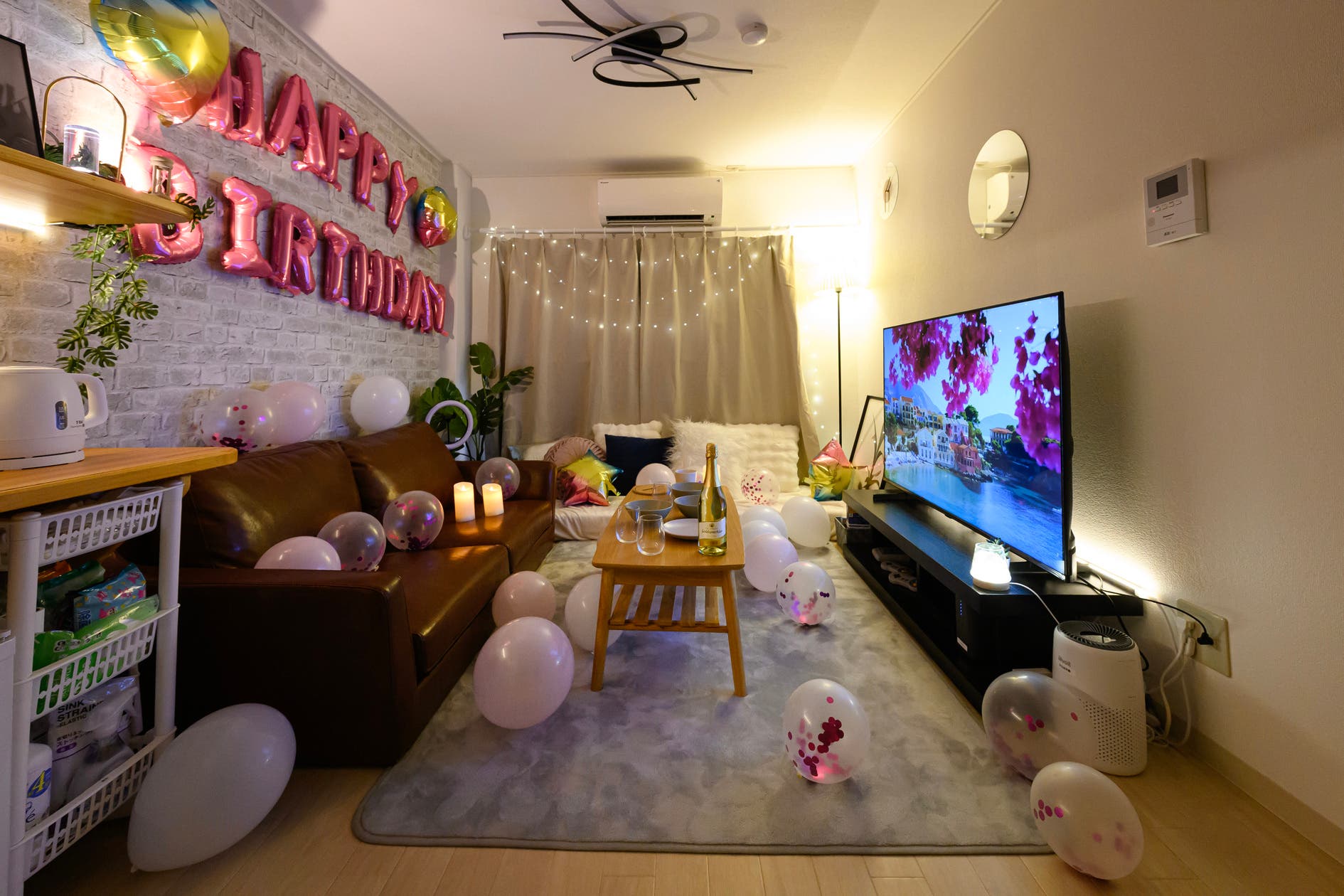  【天満駅すぐ🌟】7月グランドオープン💖 ✨大切な人と大画面テレビ/ボードゲームを楽しめるごろ寝空間❣️✨の写真11