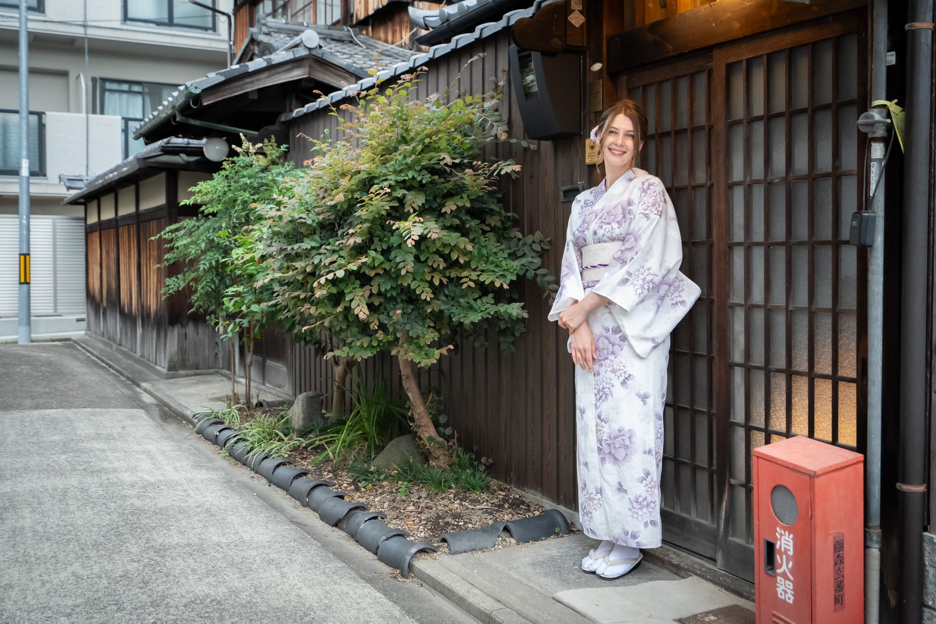 藤森神社最寄りの100年前の暮らしの姿をそのままに留めた京都市指定重要京町家　茶室・庭での和装撮影、参拝後の会食などにどうぞの写真1