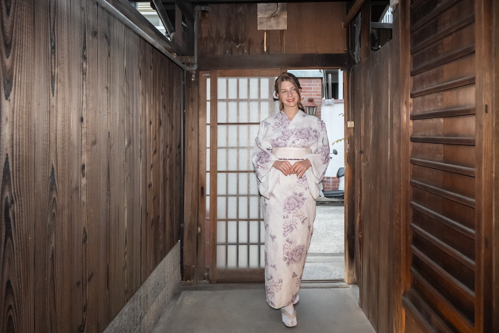 藤森神社最寄りの100年前の暮らしの姿をそのままに留めた京都市指定重要京町家　茶室・庭での和装撮影、参拝後の会食などにどうぞの写真27