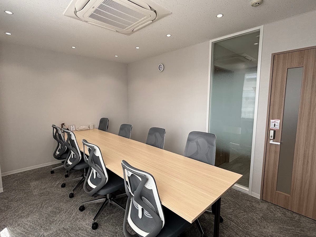 【天神駅4分】定員8名！会議・商談に最適な完全個室／Room04の写真6