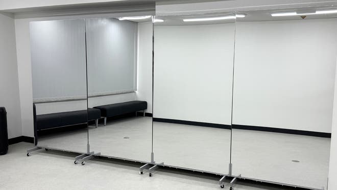 【大須観音駅徒歩4分】大型鏡・Bluetoothスピーカー完備|ダンス・ヨガ・撮影に最適|最大20名の写真4