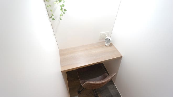 <TKPビズ BOX ガーデンシティPREMIUM大阪駅前No.4>1人用個室🚪光回線Wi-Fi📶電源🔌テレワークの写真3