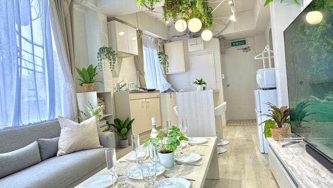 New Open!✨上野エリア・入谷駅3分🌿グリーン溢れる癒し空間🍃推し活💖女子会🥂ママ友会☕️75型TV📺撮影📷の写真14
