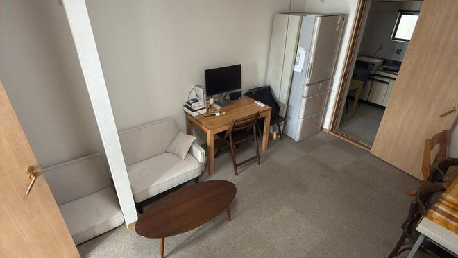 「上京西町hub防音ルーム」複数人での収録に最適の写真5