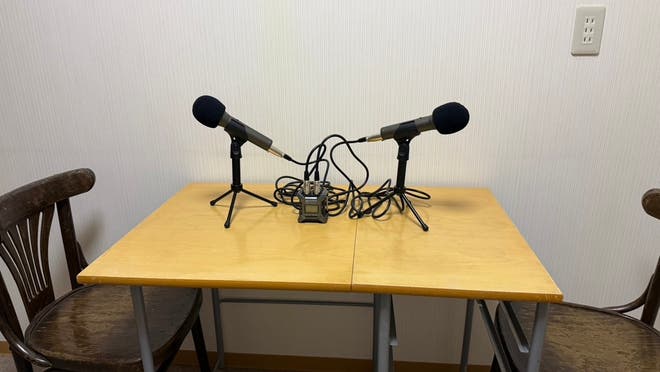 「上京西町hub防音ルーム」複数人での収録に最適の写真2