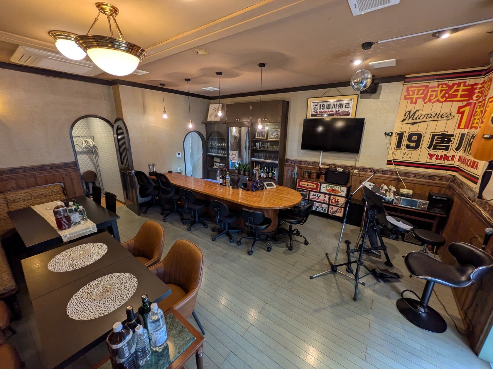 【駅徒歩約5分・一組限定貸切】屋内ラウンジ（スタジオにもカラオケにも）＆屋外BBQスペース！の写真6