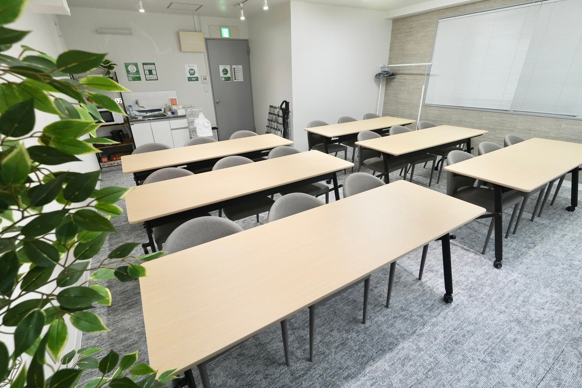 ★NEWOPEN★会議室・ワーク・パーティ・ボドゲ・撮影・オフ会など｜少人数〜最大25名｜WiFi無料｜ボドゲ等備品無料｜飲食可の写真5