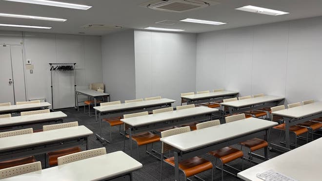 【天神駅4分】定員30名!50㎡の貸会議室/405号室の写真3