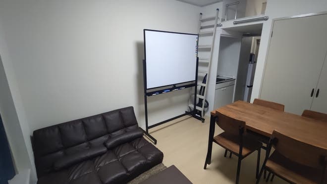 NEST沼津西条町★沼津駅から徒歩10分!完全個室!飲酒OK!少人数パーティー、塾・習い事打ち合わせに最適★の写真4