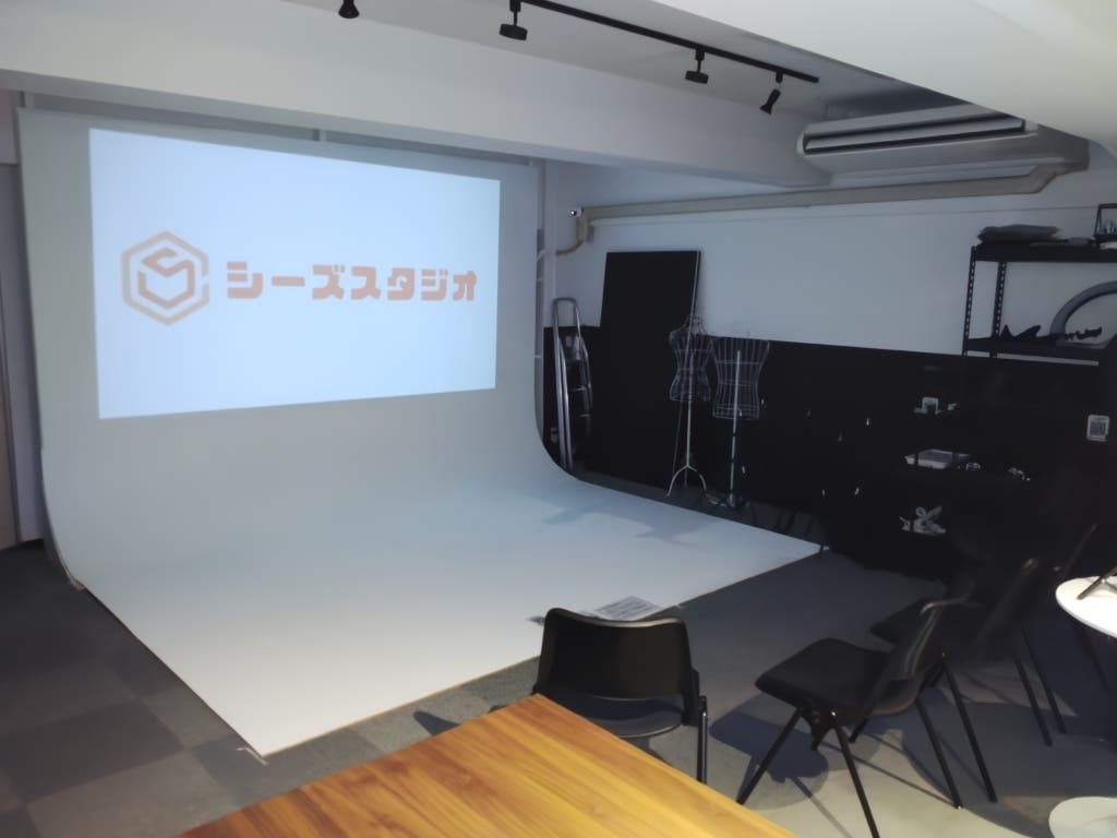 神田駅1分/白ホリR造作壁/撮影スタジオ！Godoxストロボ2灯＆LEDビデオライト常備/プロジェクターの写真6