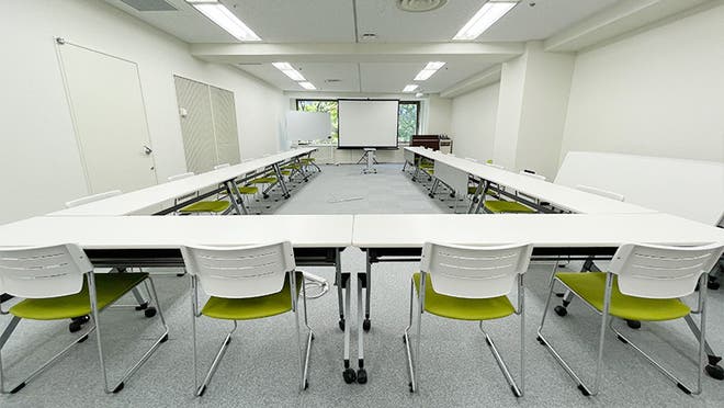 【ビジョンセンター西新宿】308 (8/13まで)の写真2