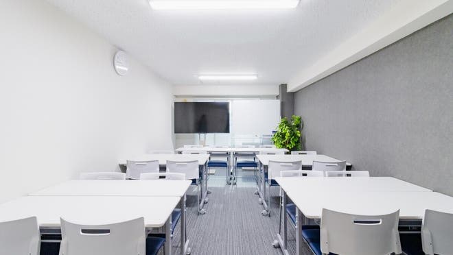 【札幌駅出口目の前!定員24名!】65型大型モニター・10Gbps光回線・WiFi全て無料!ふれあい貸し会議室 札幌No167の写真6