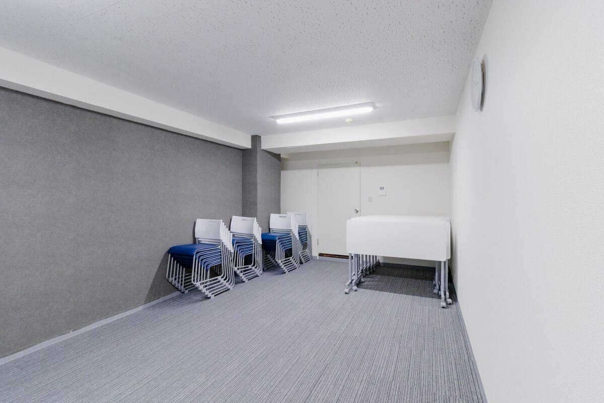 【札幌駅出口目の前！定員24名！】65型大型モニター・10Gbps光回線・WiFi全て無料！ふれあい貸し会議室 札幌No167の写真23