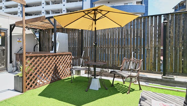 八丁畷駅徒歩1分でBBQ🍖スポットクーラー貸出し中💖ミスト&扇風機👌3部制【10~14時/14~18時/18~22時】の写真3