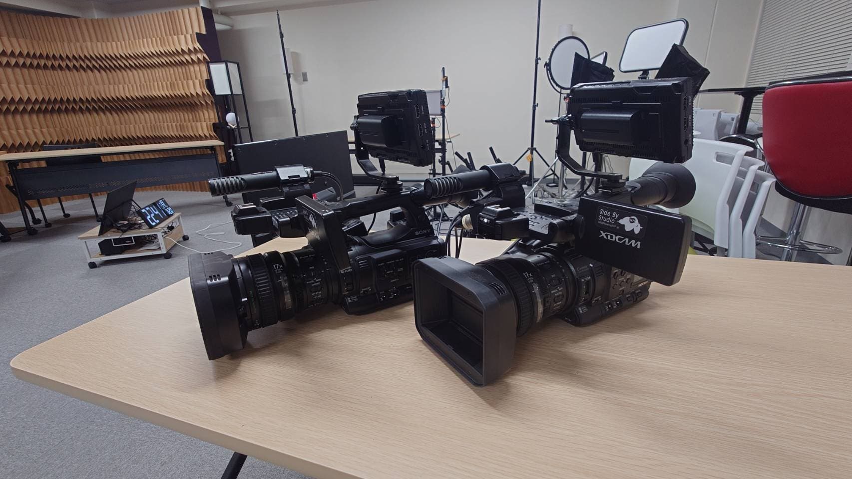 【撮影機材・制作備品すべて無料貸出OK】三田・田町駅から徒歩圏内！動画撮影/ライブ配信/会議/編集作業/サテライトオフィスの写真19